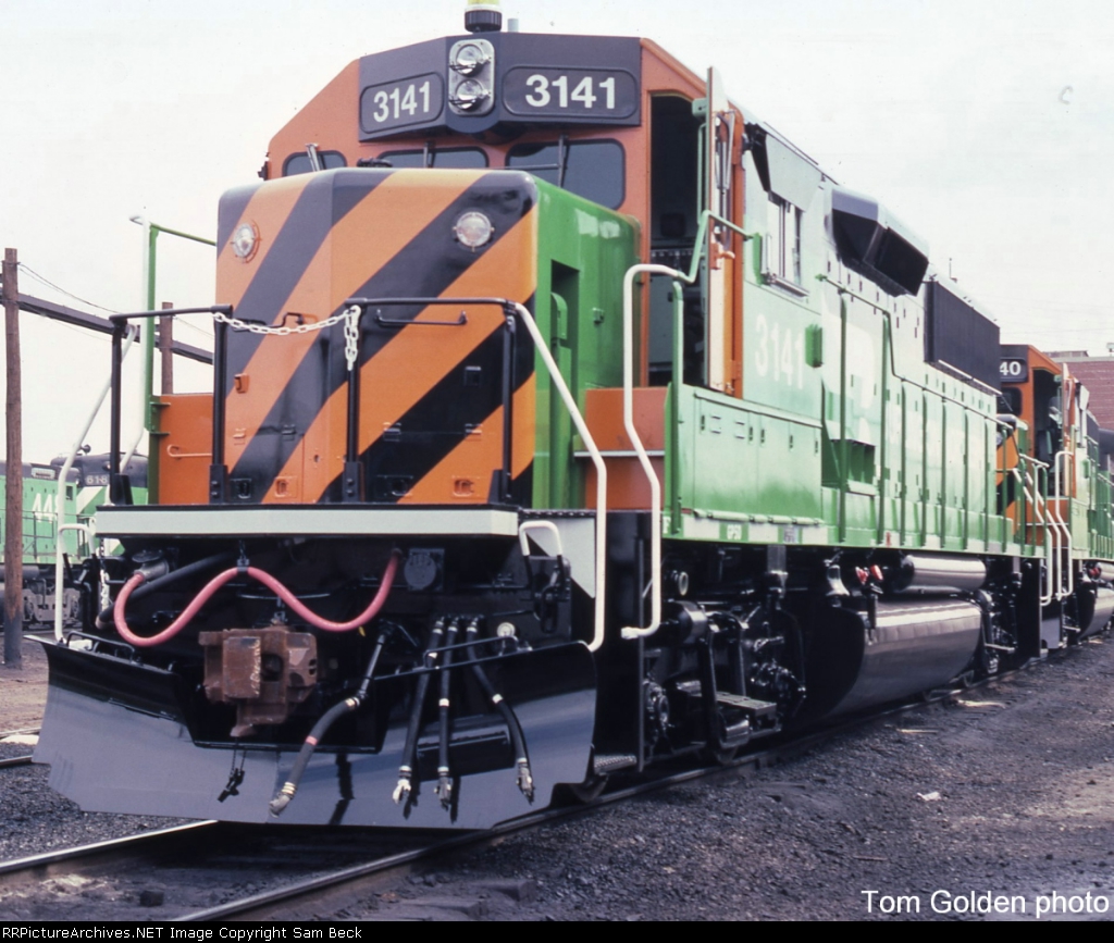 BN 3141--Tiger Striped GP50